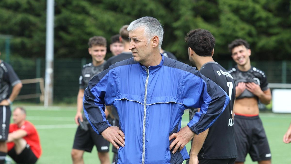 Mit 61 Fotos! Türk Attendorn triumphiert beim Stadtpokal