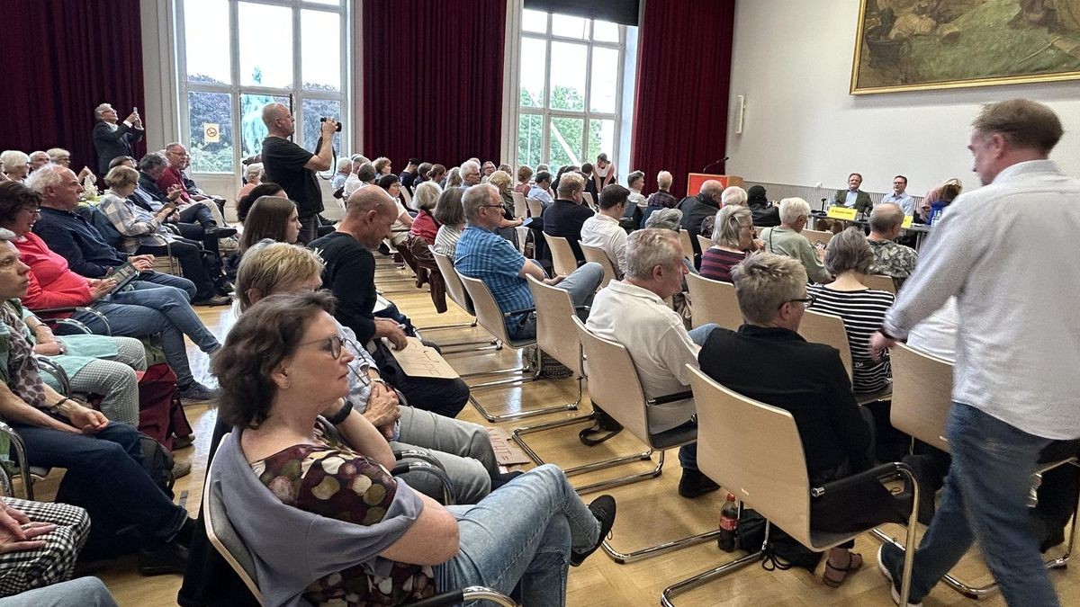 „Rufmord“: SPD-Kandidat für Rathaus Altona Mark Classen wehrt sich ...