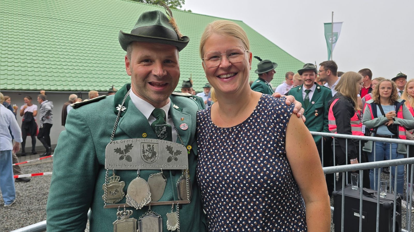 Oelinghauser Heide: Christian und Daniela Wolff regieren die Schützen