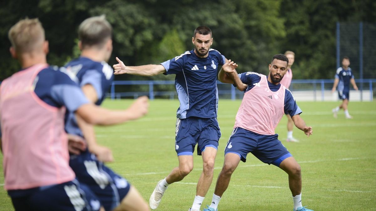 MSV-Spieler Rasim Bulic ist auch als Bodyguard unterwegs