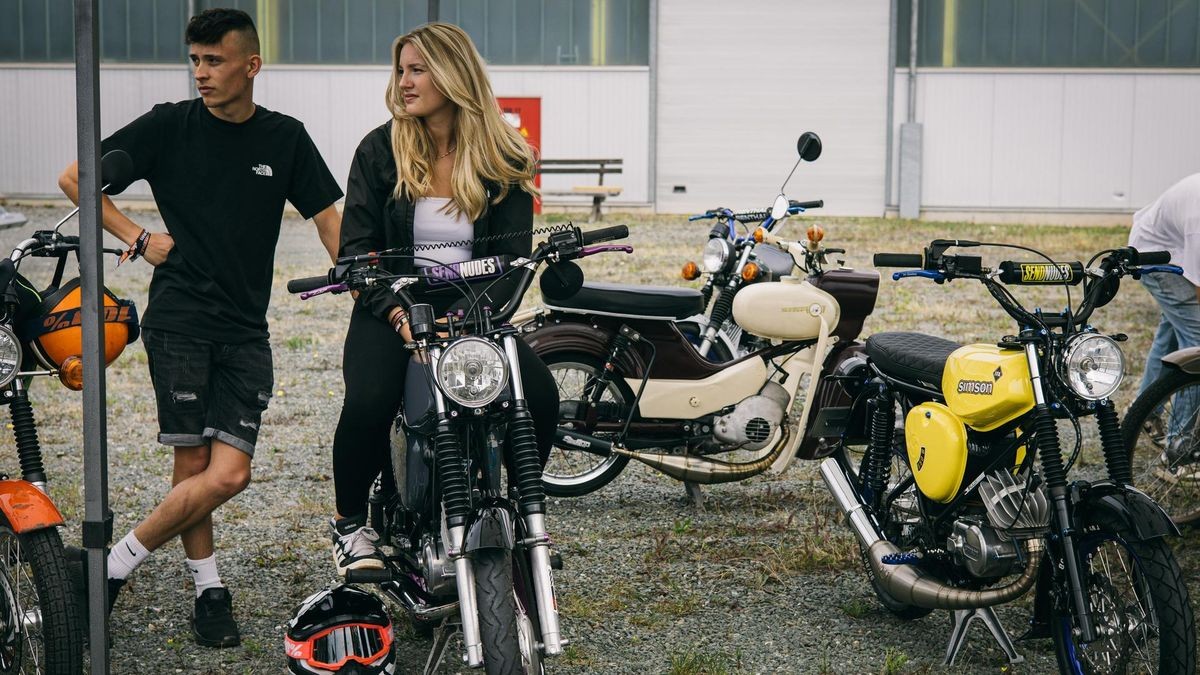 Bilder vom Tuningtreffen Rims & Beats im Saale-Orla-Kreis rund um das ...