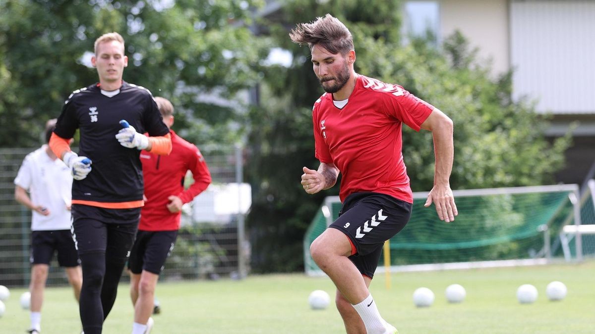 Beim FC Rot-Weiß Erfurt ausgemustert, nun DFB-Pokal gegen den Karlsruher SC