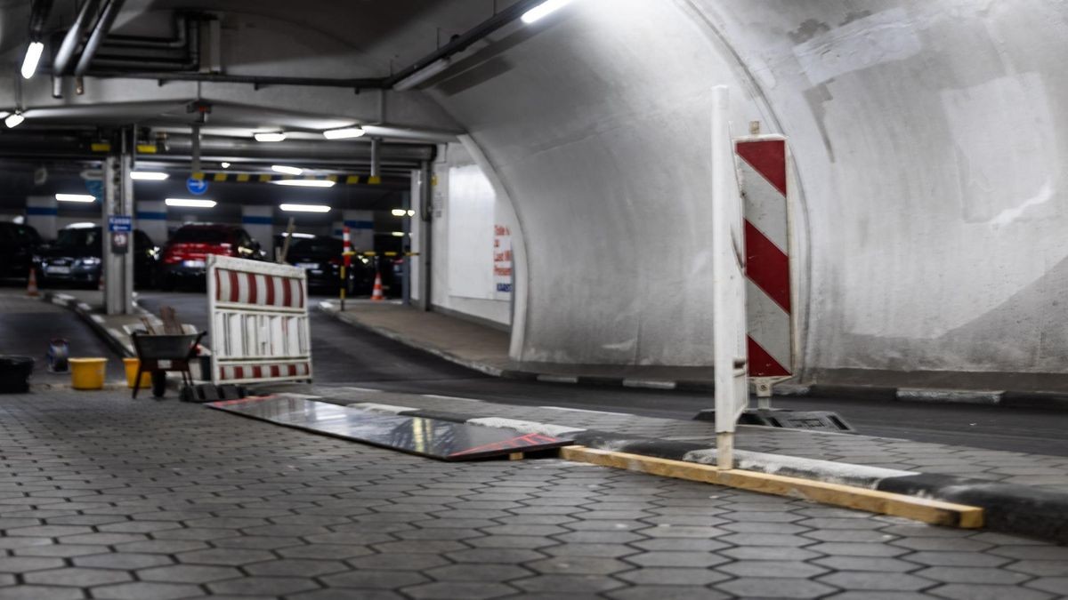 Contipark baut im Siegener Karstadt-Parkhaus am Unteren Schloss