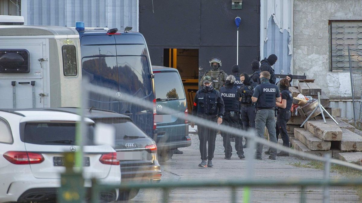 Großeinsatz gegen Drogenkriminalität: Polizei durchsucht Objekte in Erfurt und Meiningen