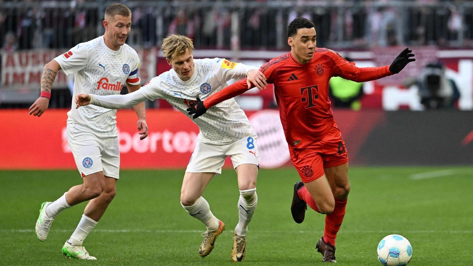 Deal durch! Schalke 04 verpflichtet den Kieler Finn Porath