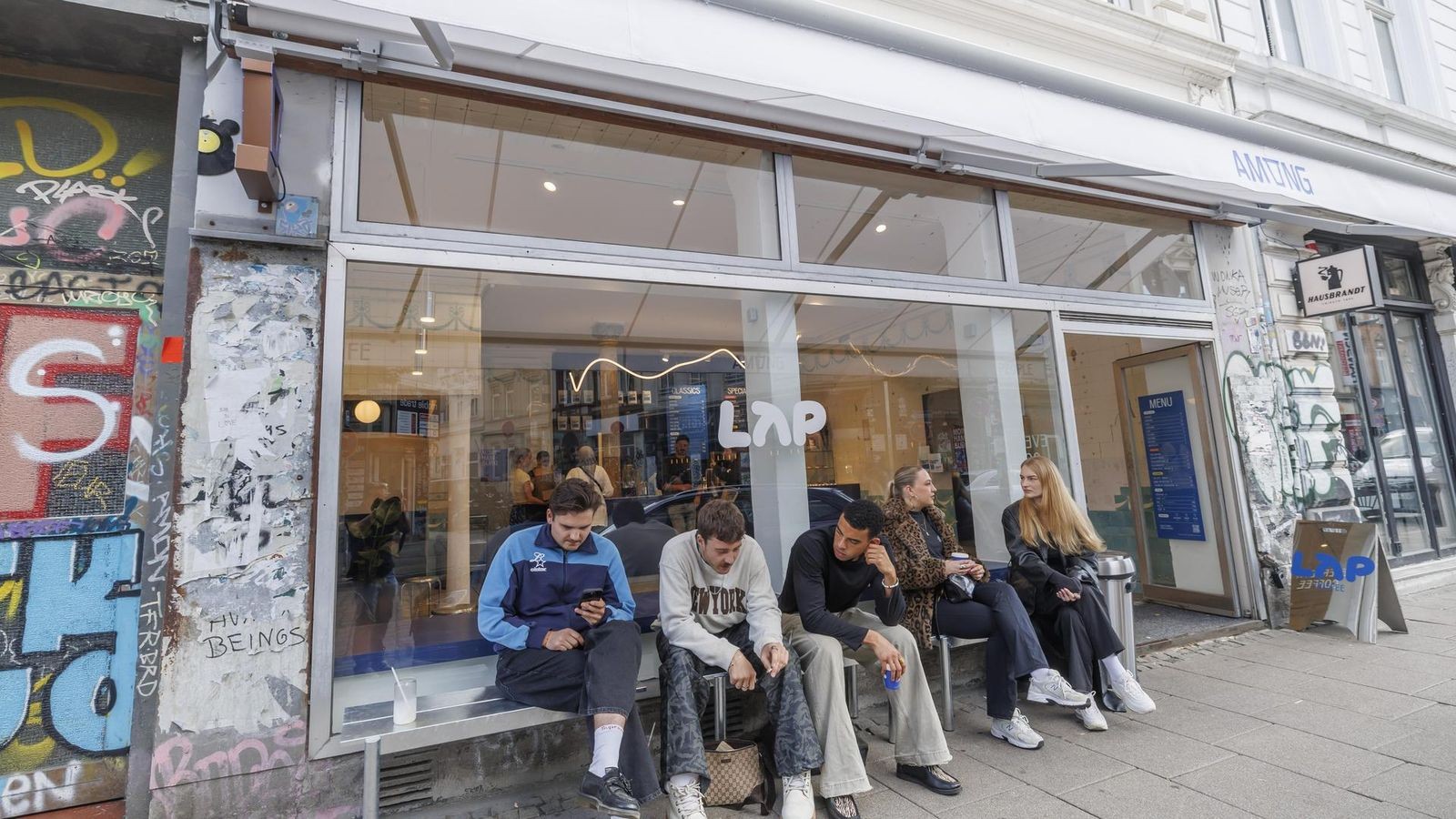 Neueröffnung: LAP Coffee startet in Hamburg – Kritik von prominenter Stelle