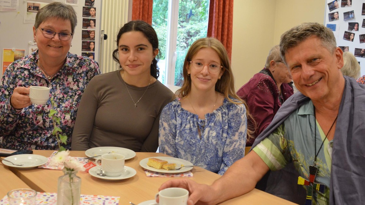 Von Norderstedt nach Tansania: Pastor als Kaffeebauer – Erlös soll ...