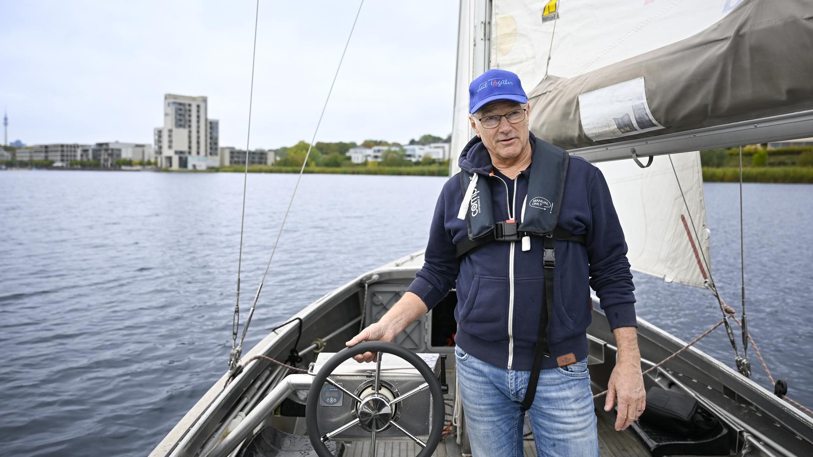 Segeln im Rollstuhl: Wie Dirk Loose (62) Barrieren umschifft