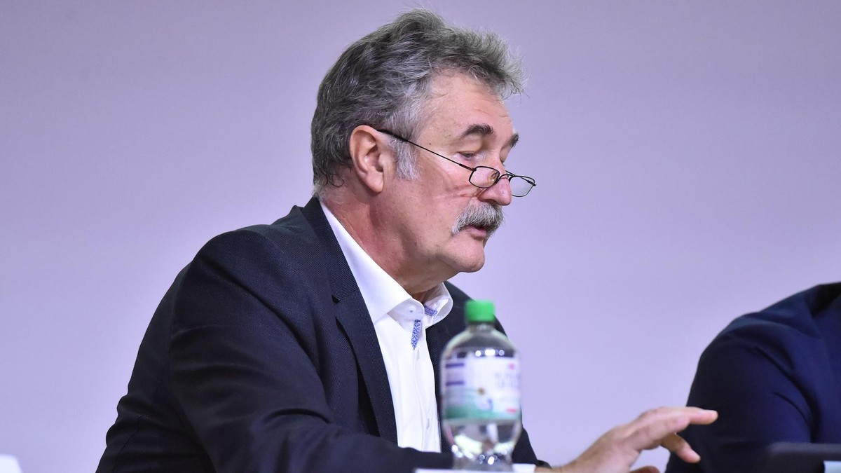 Rot-Weiss Essen: „Vetternwirtschaft“ bei RWE? Der Verein hat eine ...