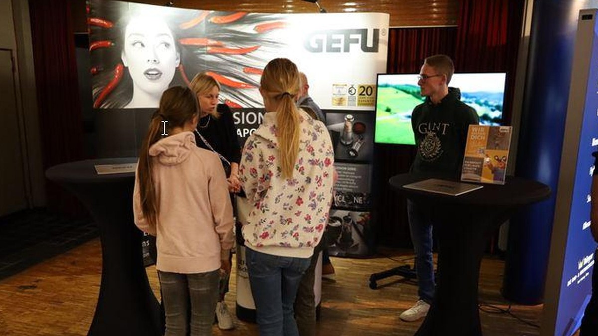 Fachkräftemangel: Immer mehr Betriebe entdecken den Esloher Berufsinfotag