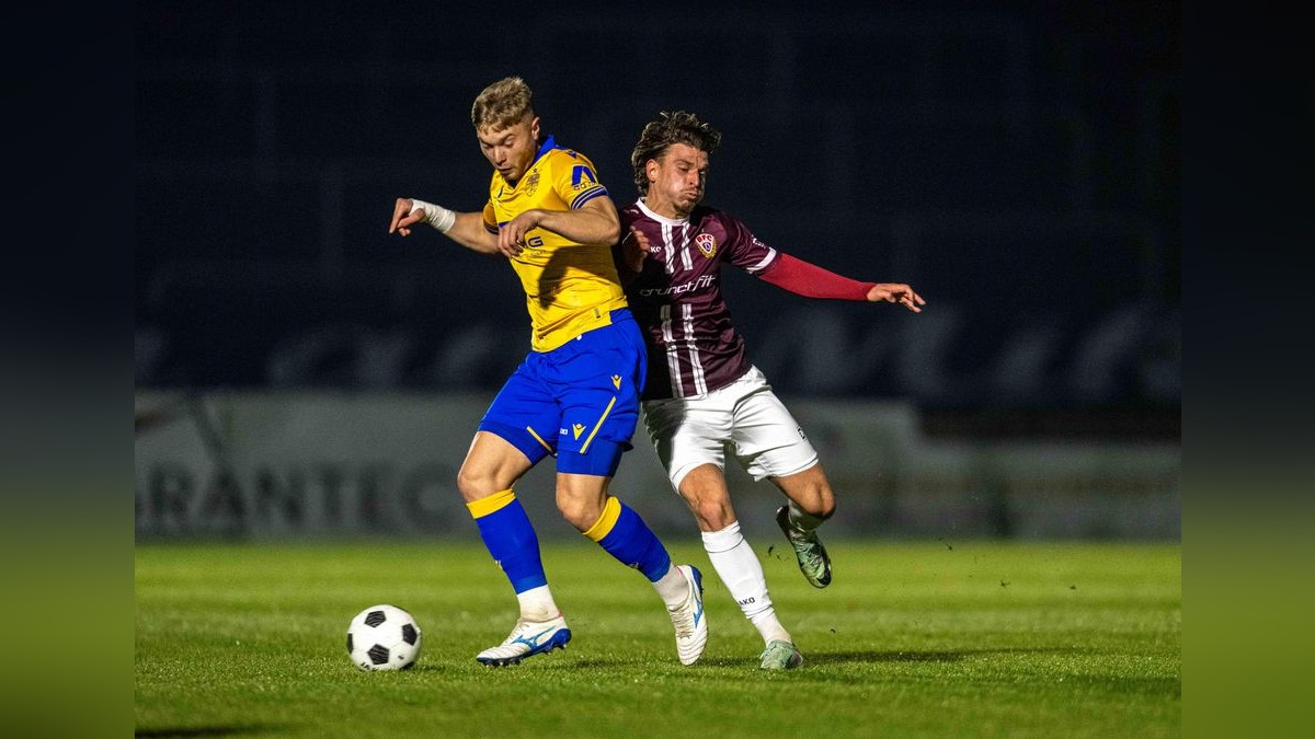FC Carl Zeiss auf Erfolgswelle: Uluc lobt Fans und spricht von ...