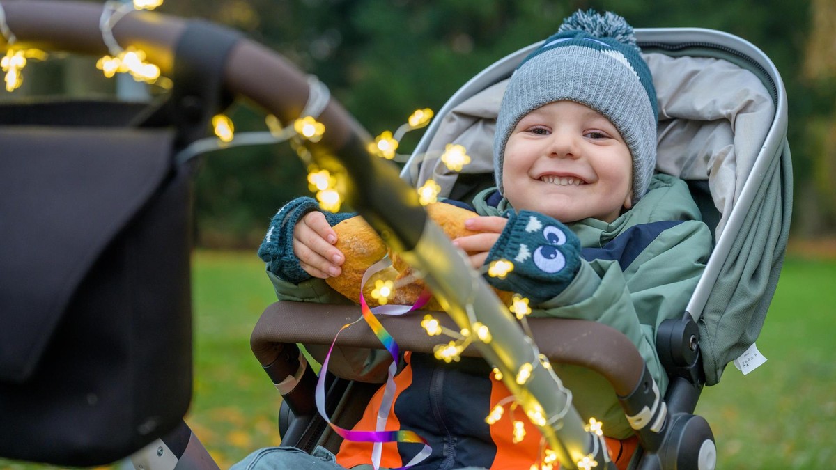 St. Martin mit dem Herner Förderturm: Viele Bilder vom Umzug am Schloß ...