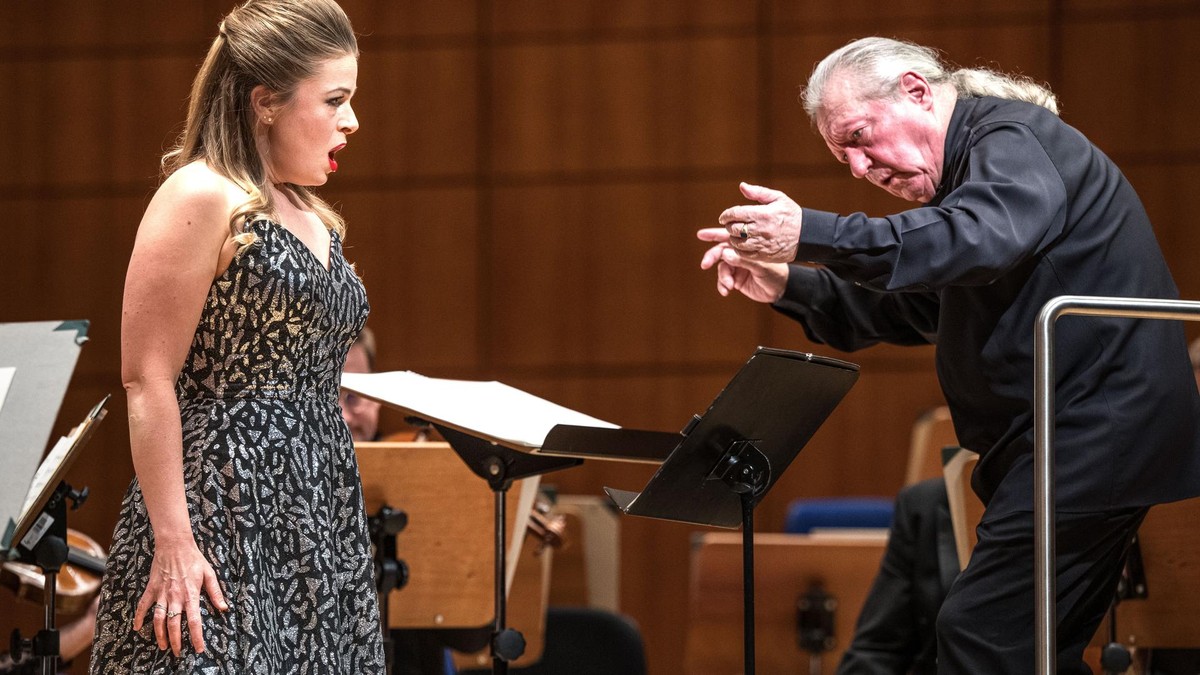 Duisburger Philharmoniker: So kam die Uraufführung beim Publikum an