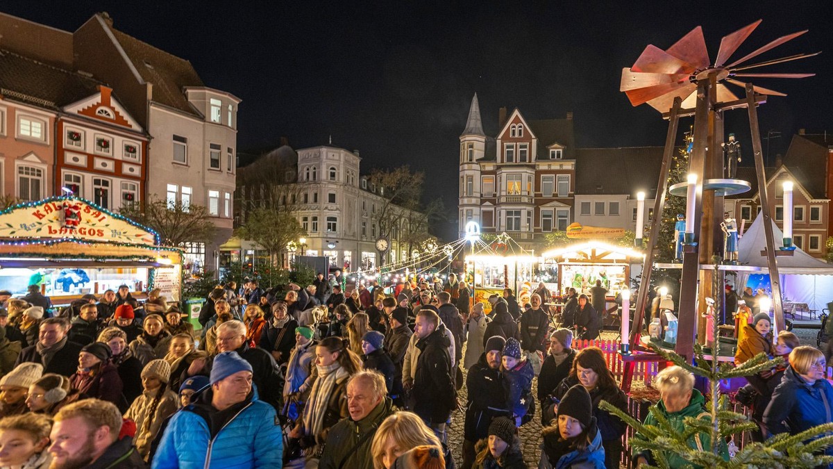Von Glühwein bis Kutschfahrt: Die Weihnachtsmärkte im Kreis Peine 2025