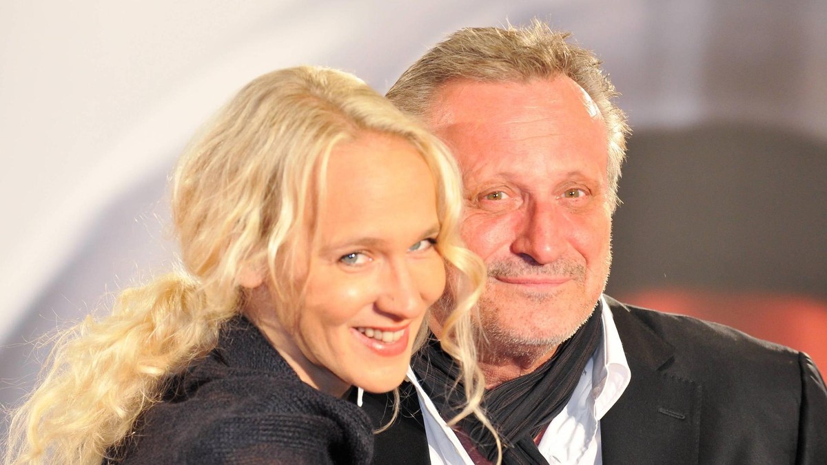 Konstantin Wecker: Damals 15-Jährige über Beziehung – „Nachhaltig ...