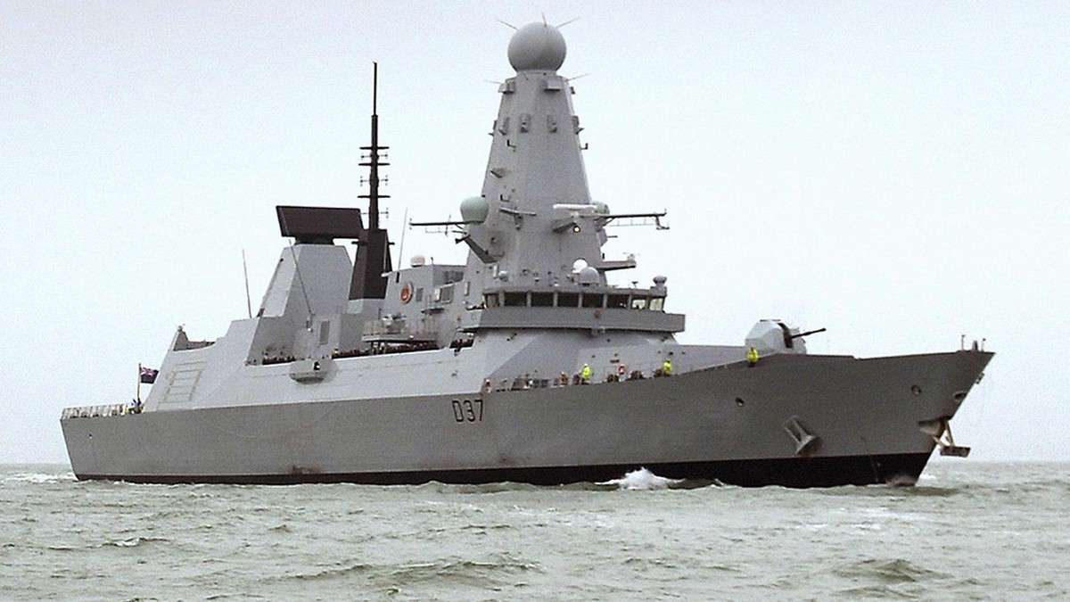 Britischer Zerstörer HMS „Duncan“ kommt nach Hamburg – Besichtigung möglich