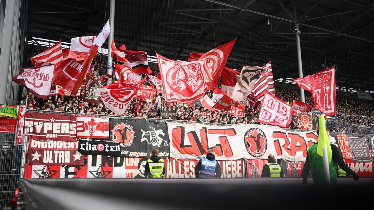 Fortuna Düsseldorf: Fans sammeln gegen Magdeburg Becher für den guten Zweck
