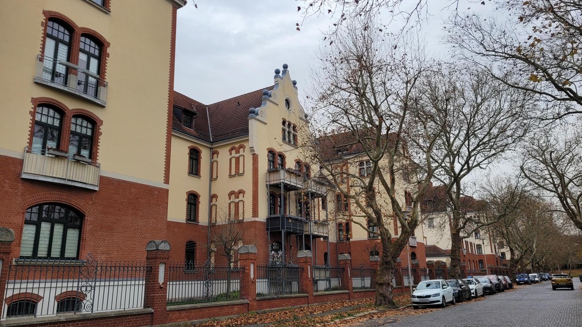 Keine „Katzenwäsche“ mehr: Fast sechswöchiges Duschverbot in Gera beendet