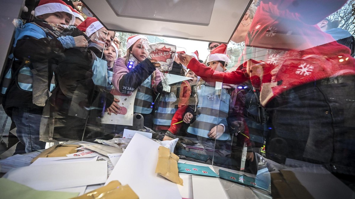 หนังโปี