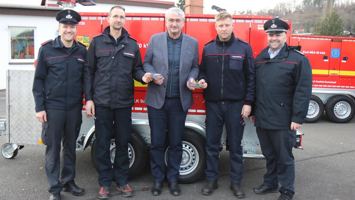 Sieben Feuerwehren im Kreis Saalfeld-Rudolstadt freuen sich über neue ...