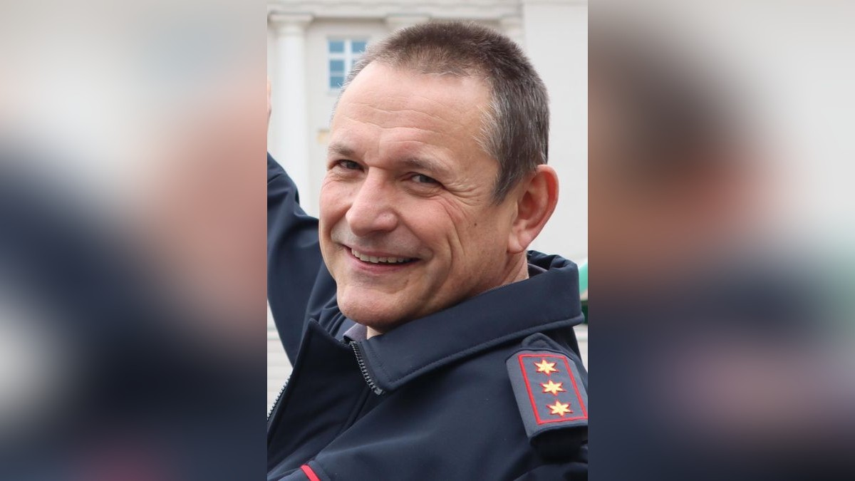 Filzpantoffel und nasses Holz: Profi erklärt, warum Schornsteine brennen