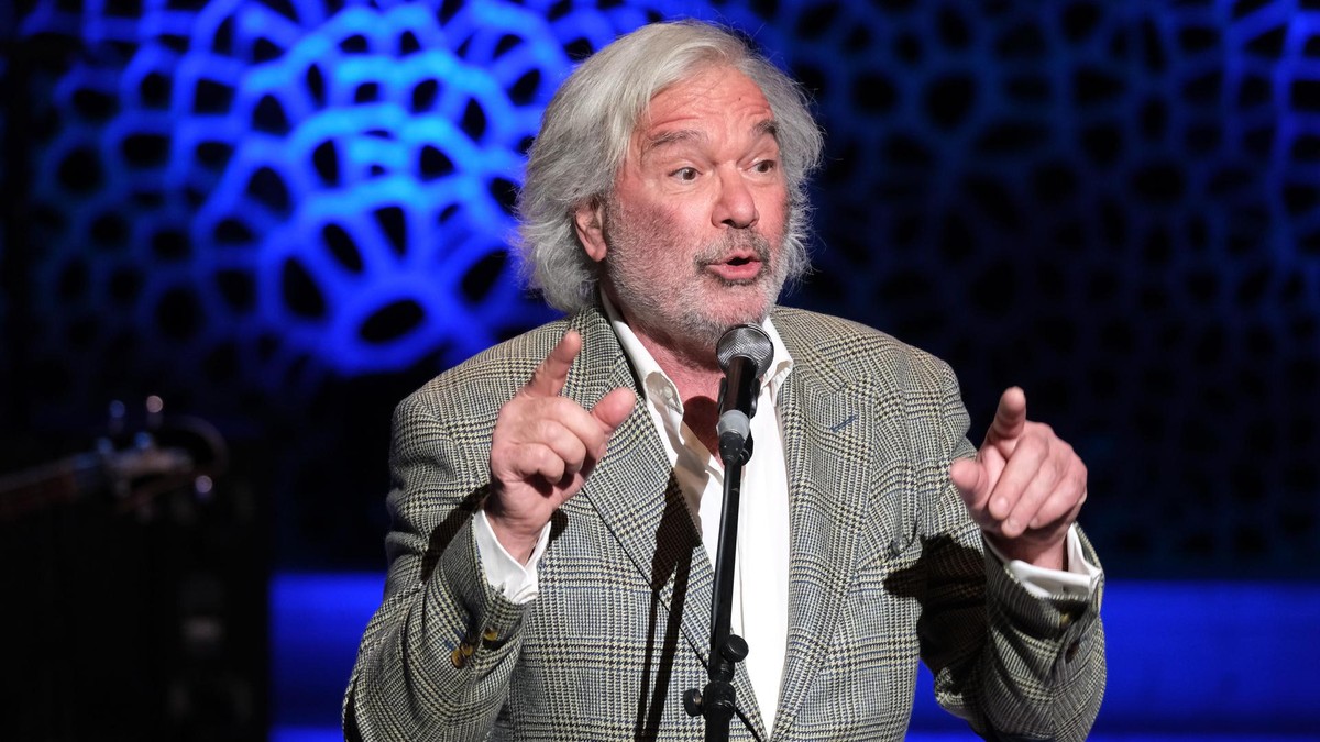 Salut Salon mit Polkapower bei „St. Pauli Theater meets Elbphilharmonie“