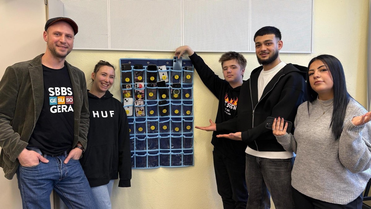 An dieser Schule in Gera nehmen Lehrer privates Geld in die Hand