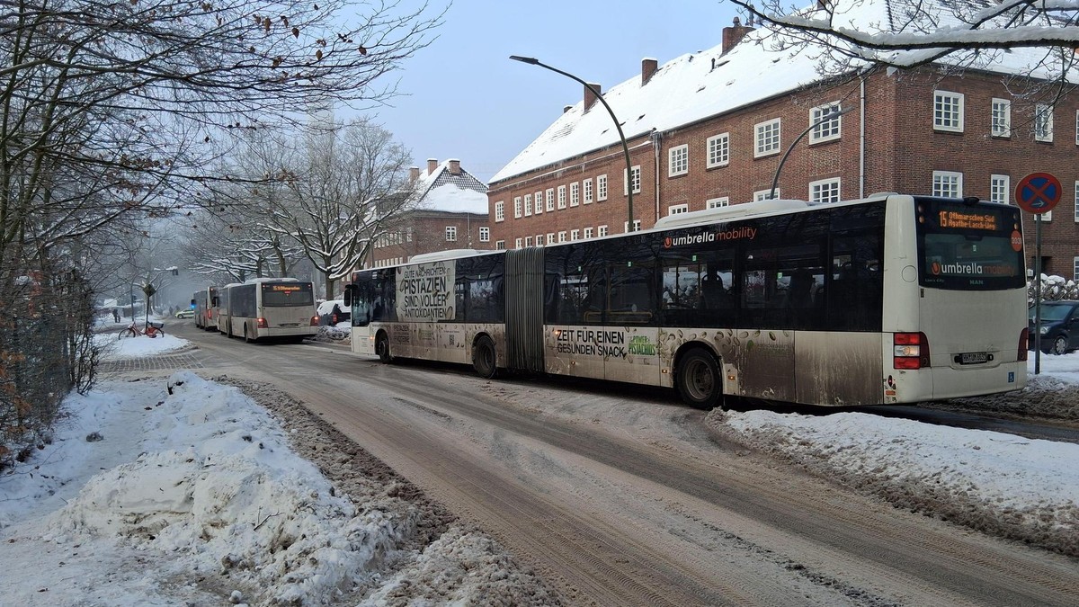 Bernadottestraße: 140 Haushalte nach Feuer ohne Strom – Notarzt ...