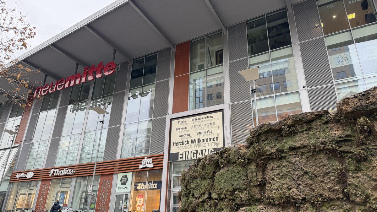 Ein neuer Laden in der Neuen Mitte in Jena spielt auf Zeit