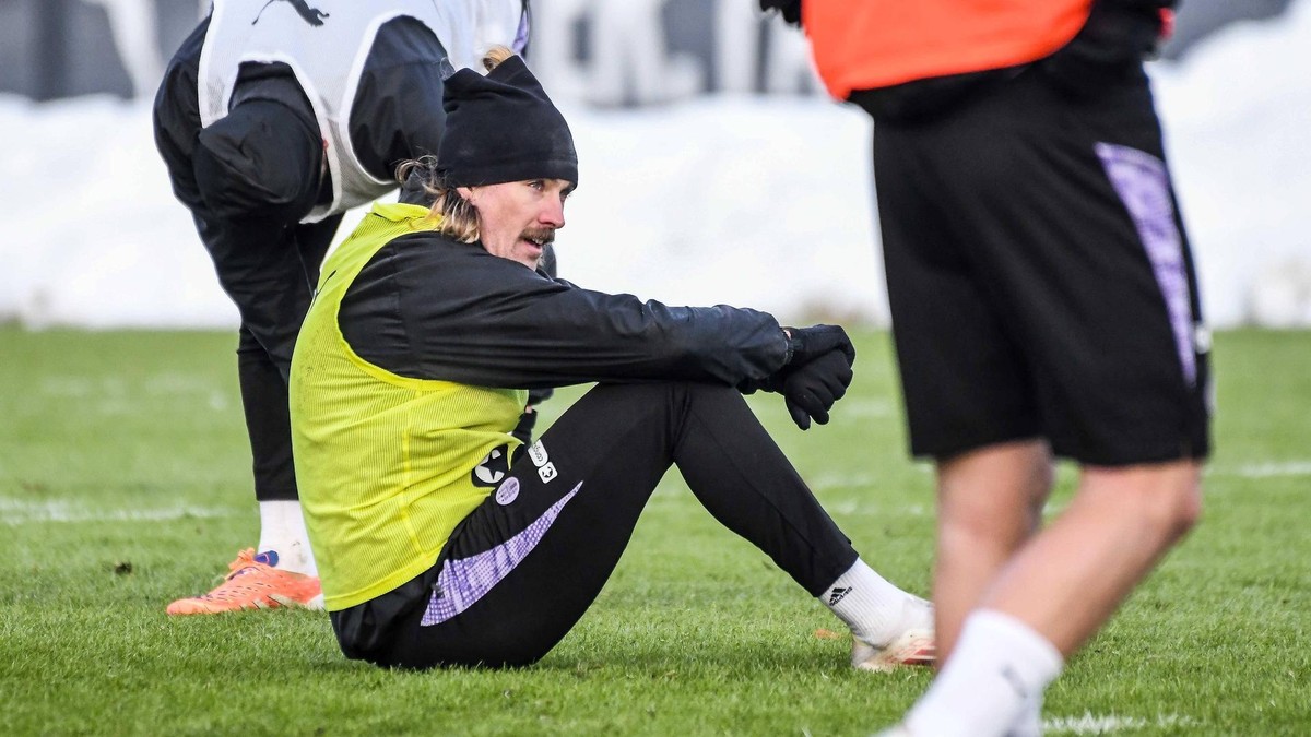 Jackson Irvine monatelang raus – FC St. Pauli sucht Ersatz auf ...