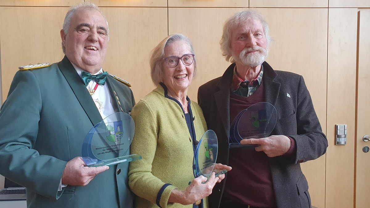 Naturschutz Geesthacht: Große Auszeichnung für Vogelflüsterer Friedhelm ...