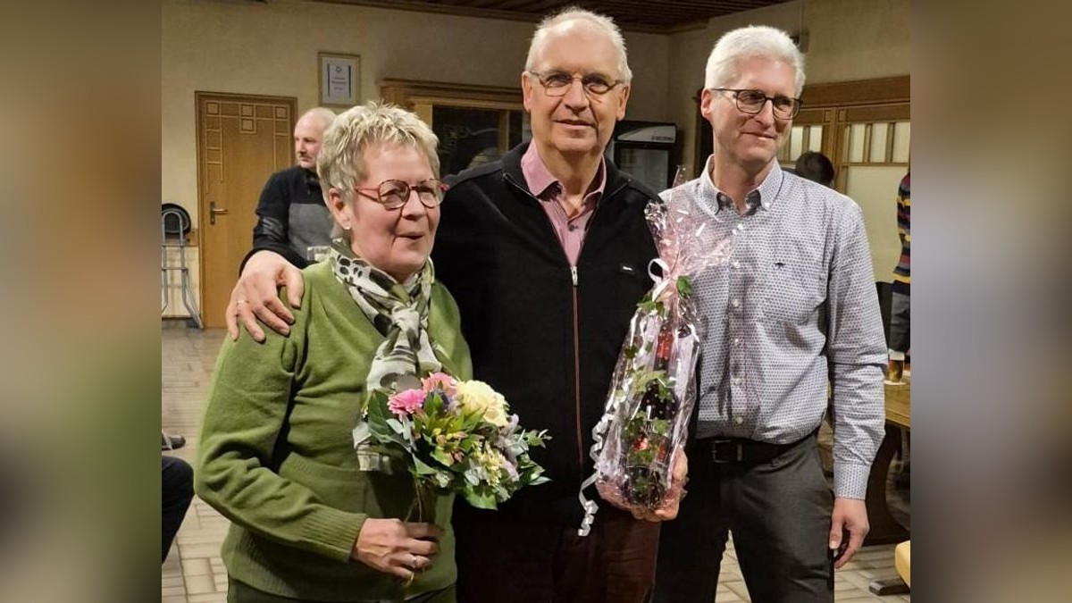 Generationswechsel beim MGV Volkringhausen: Dodt wird Ehrenchef