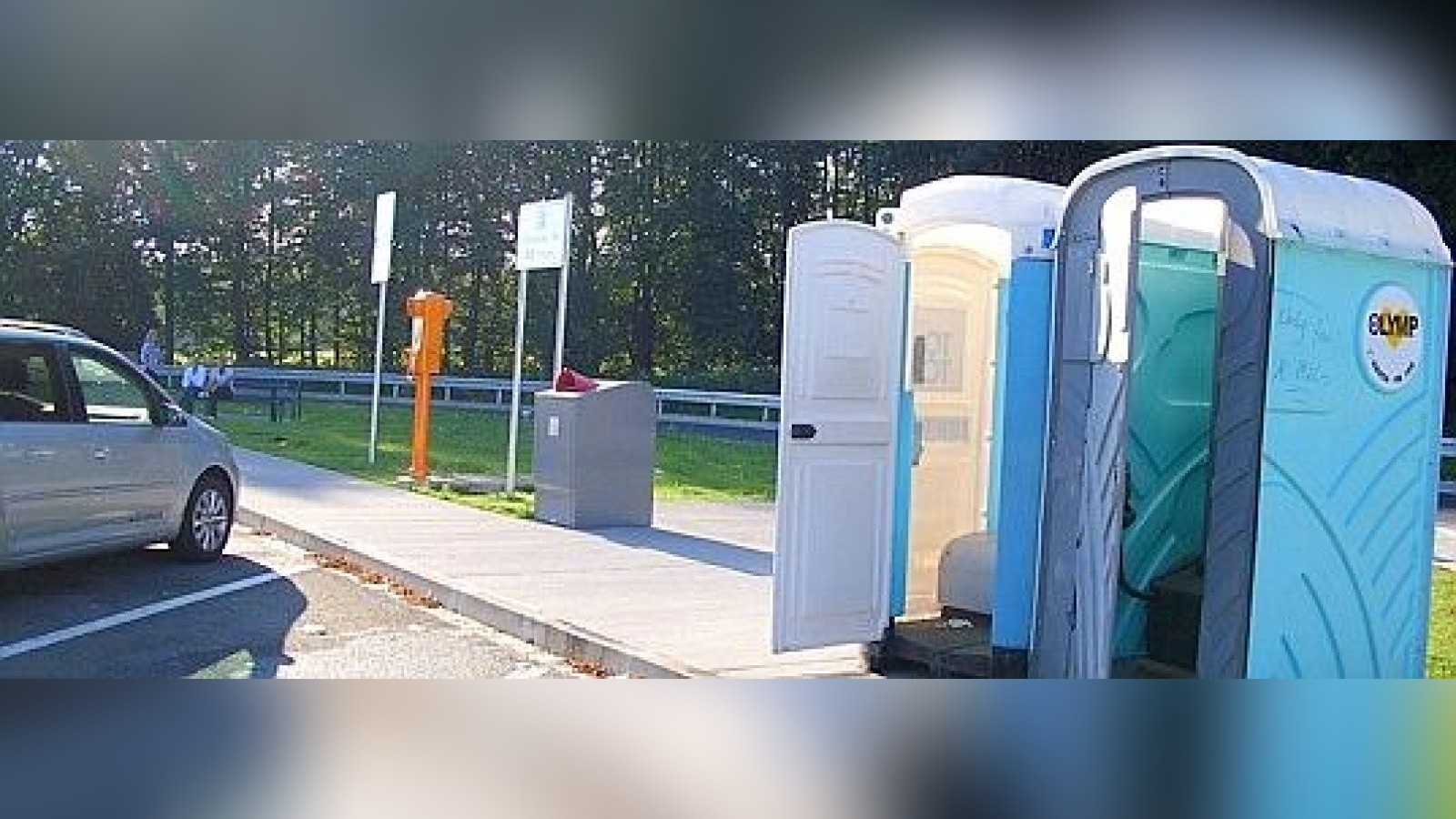 Nur Dixi-Klos auf neuem A44-Rastplatz „Mühlhauser Tal“ bei Unna