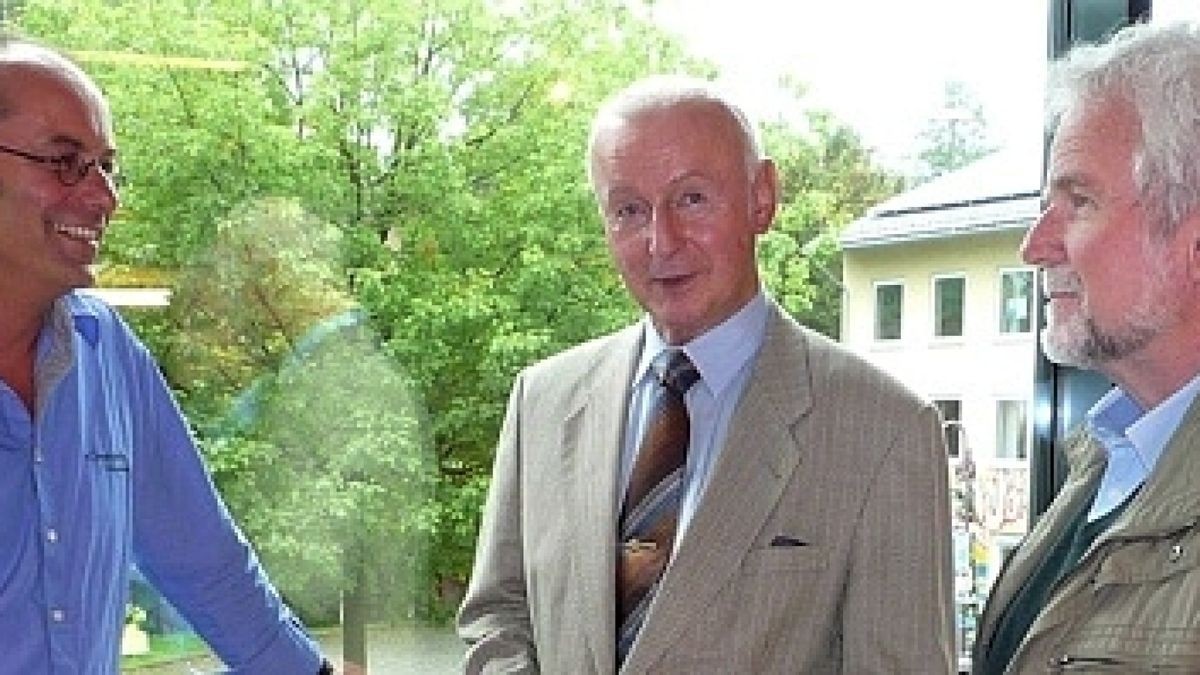 Medientrainer Armin Halle der Grünen-Festredner am Tag der Einheit