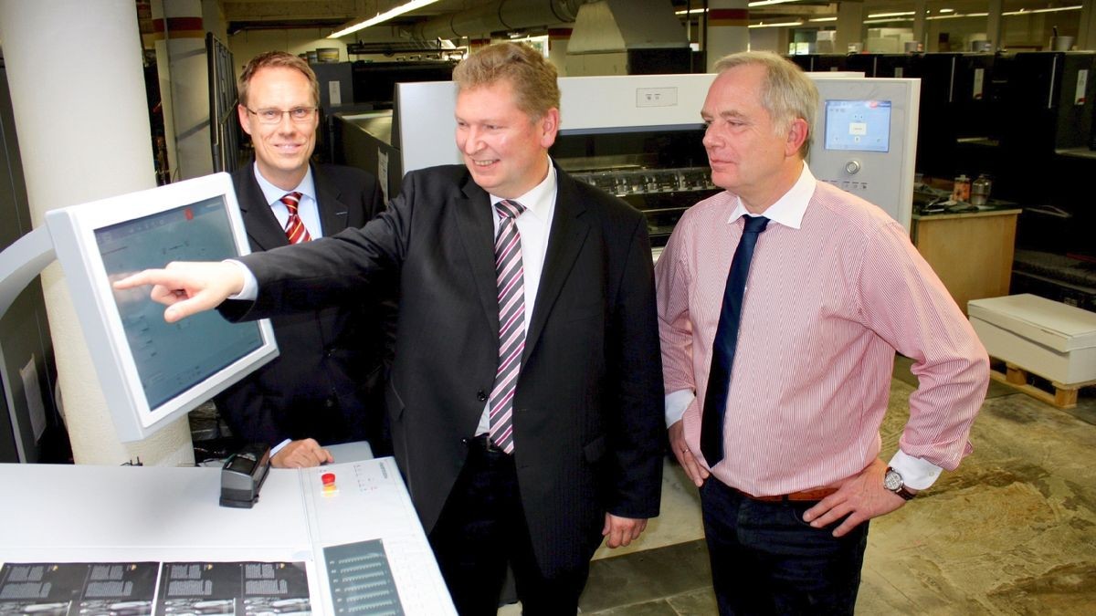 Neue Maschine druckt CD-Hüllen