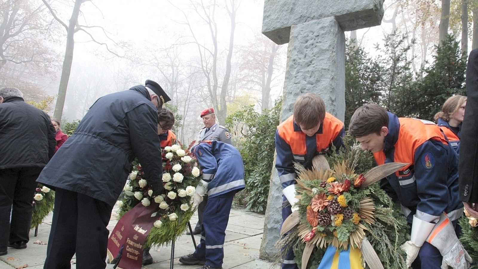 Der Opfer von Krieg und Gewaltherrschaft gedacht