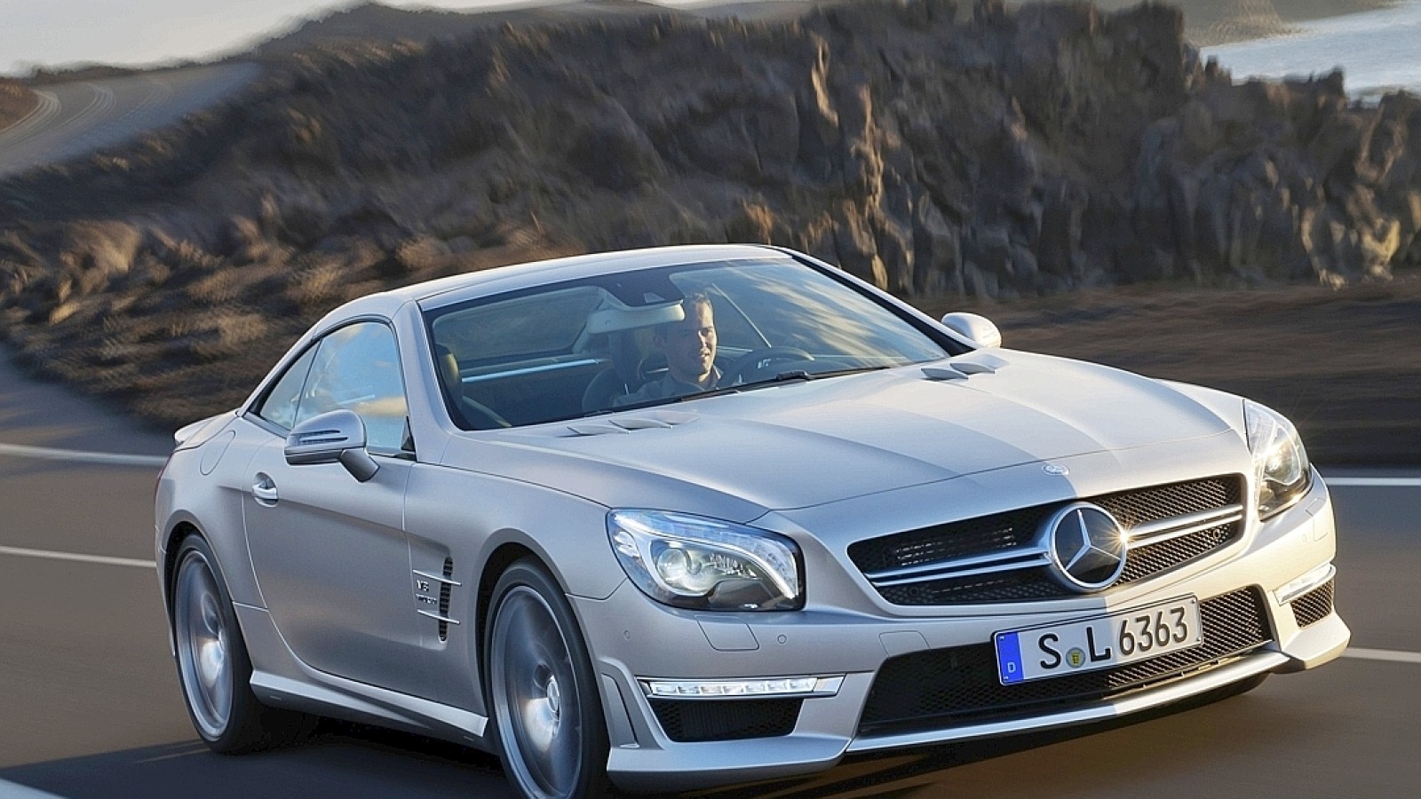 AMG-Mercedes präsentiert neues Luxus-Modell