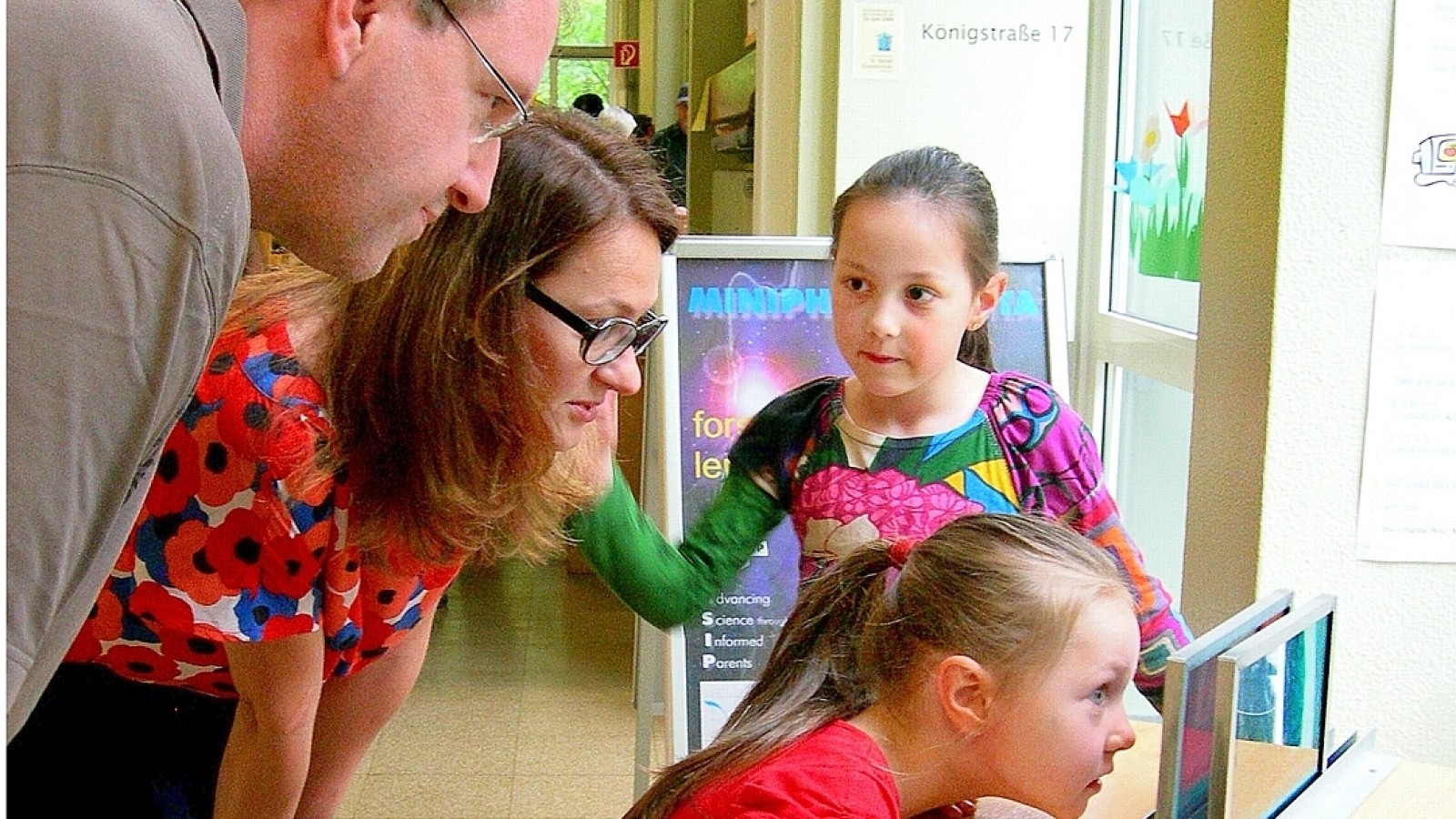 Kleine Forscher erkunden die Physik
