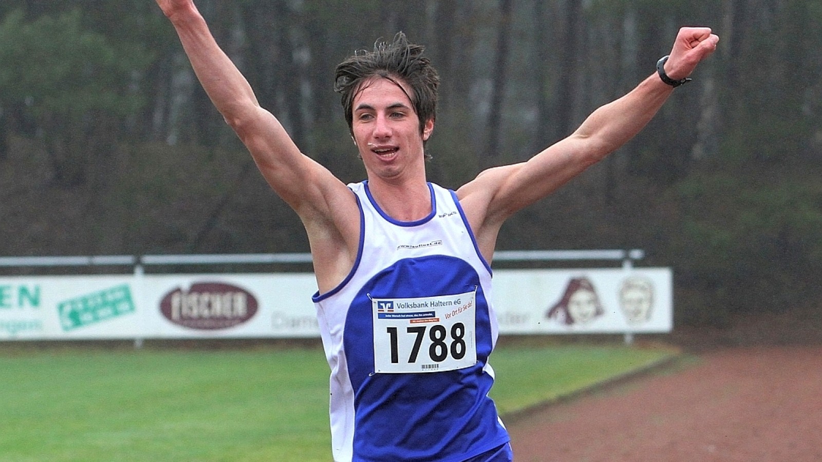 Lucas Zens läuft allen davon