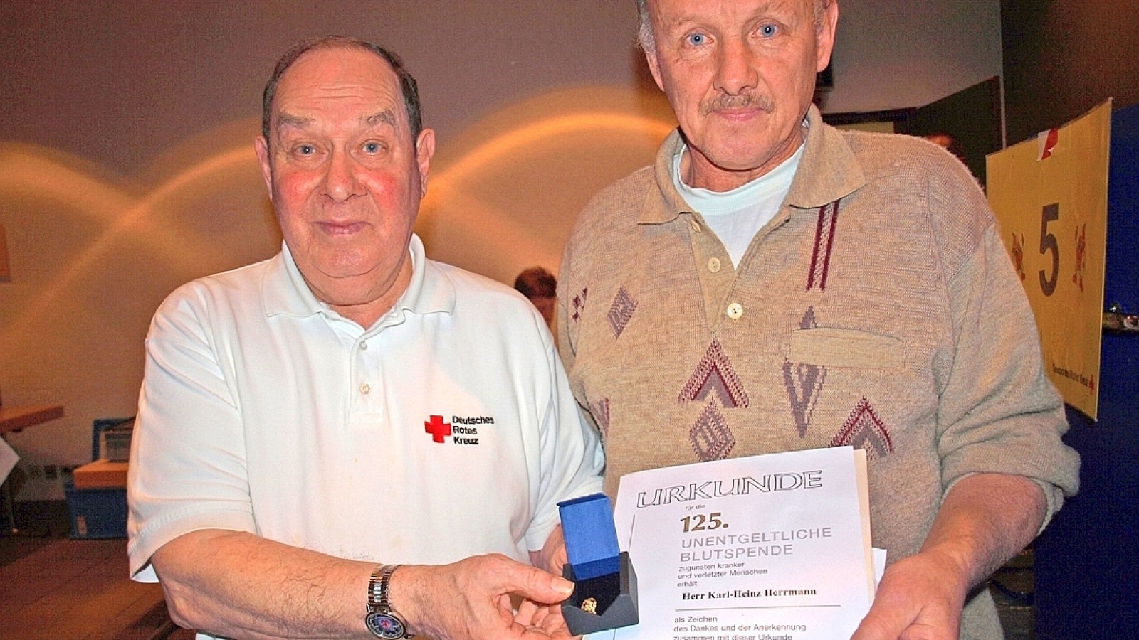 Karl-Heinz Hermann spendet 125 Mal Blut