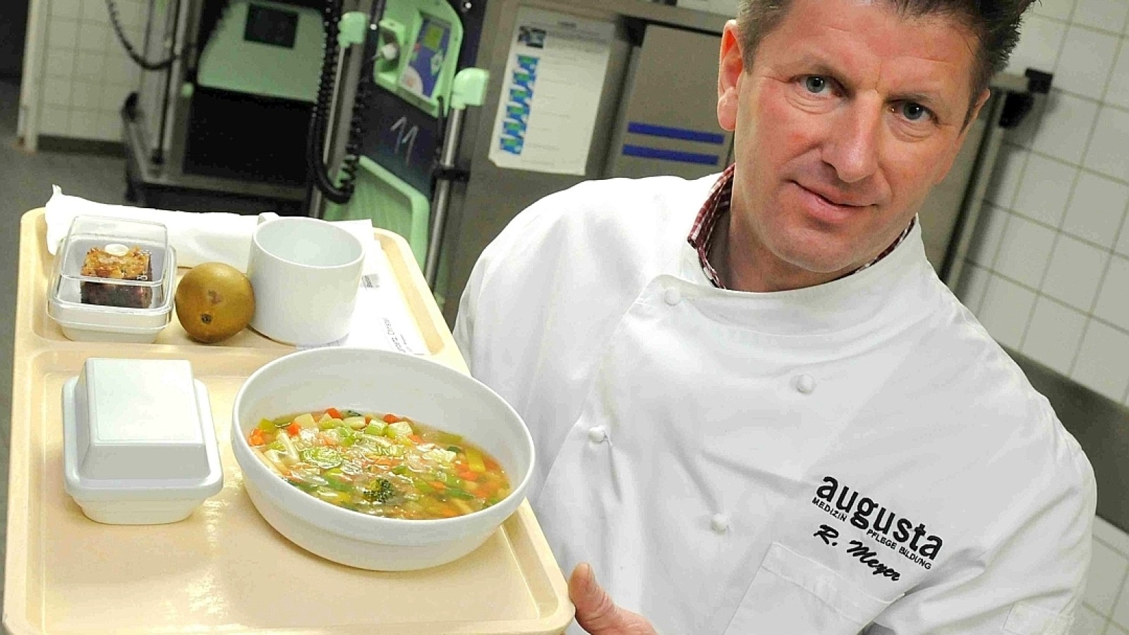 Kräuter aus eigenem Klinikanbau