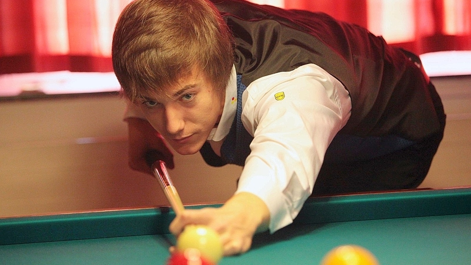 Auftaktsieg für Alex Reuter