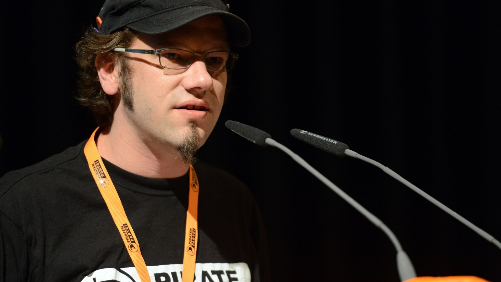 Patrick Schiffer neuer Chef der NRW-Piraten