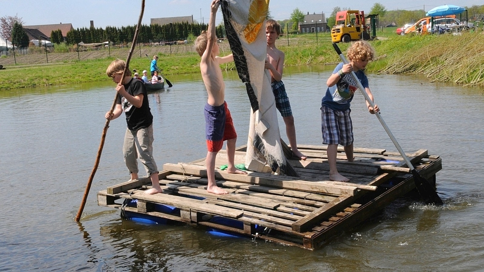 Spiele mit Wasser und Wald