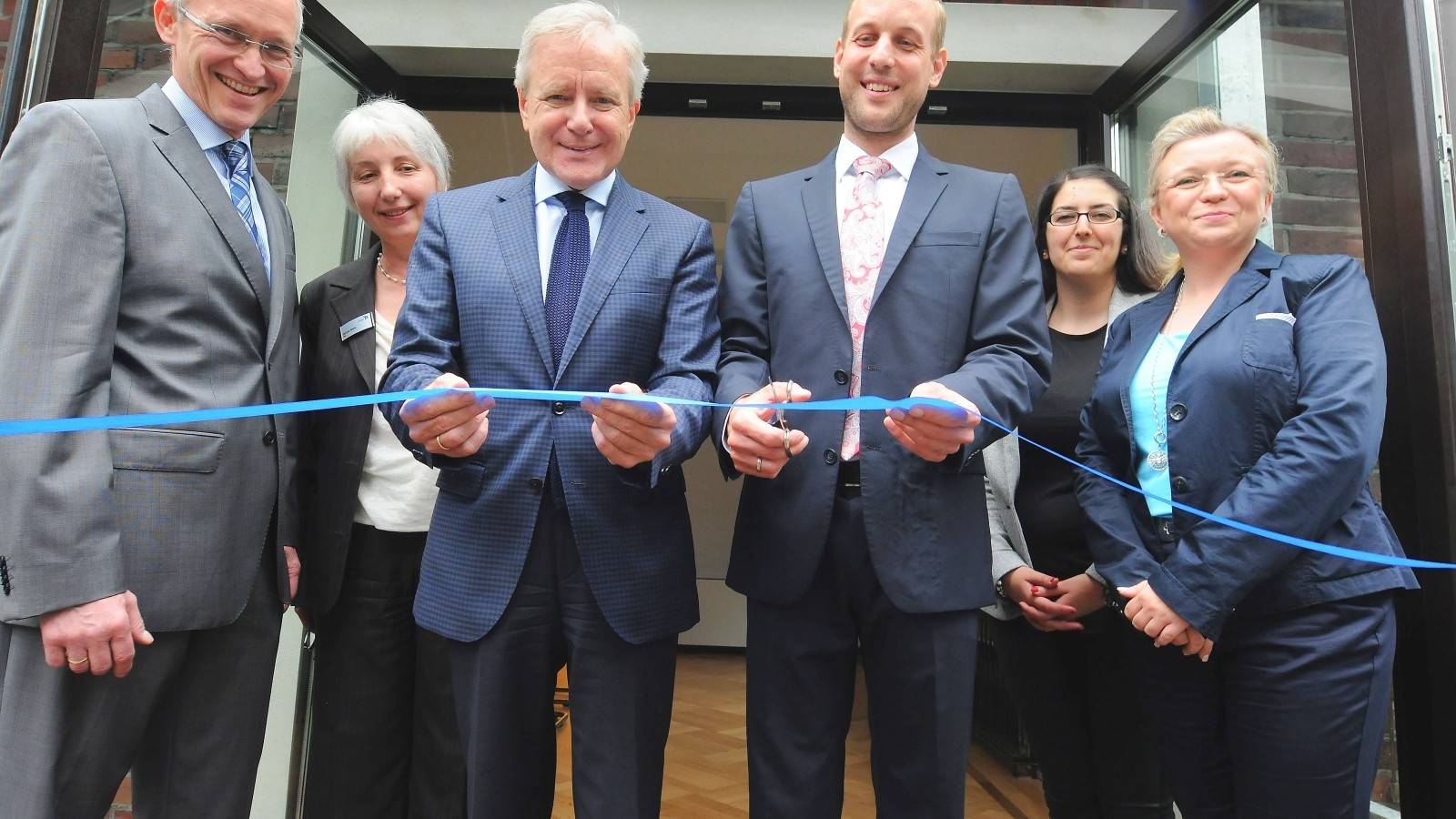 Vulkan eröffnet die Hackforth-Academy