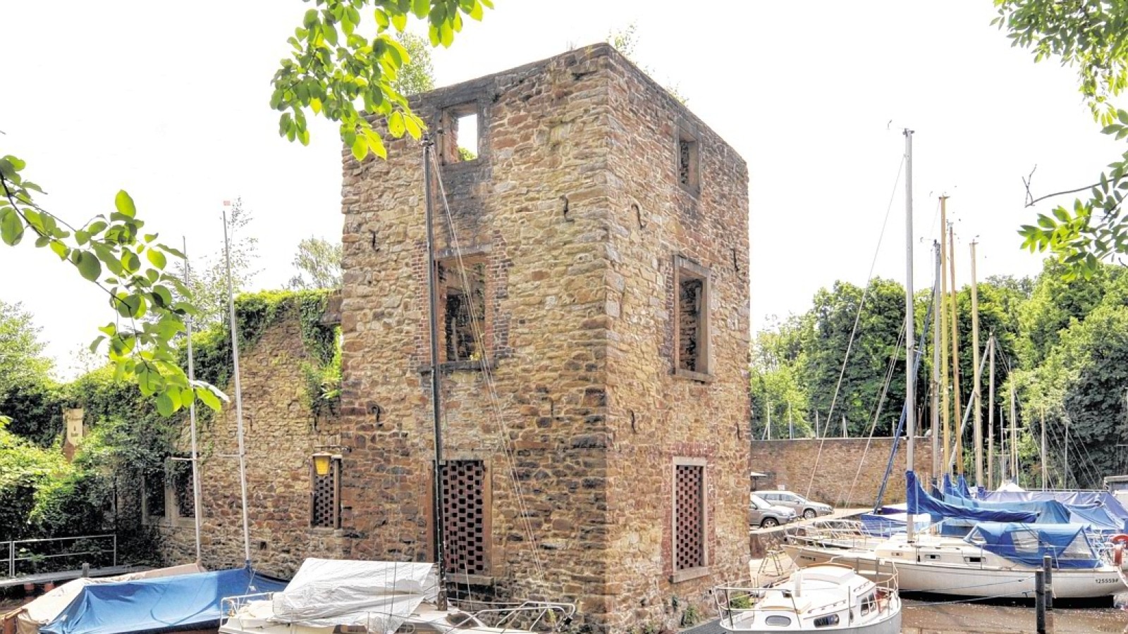Das Haus Scheppen am Baldeneysee ist Essens Biker-Hochburg