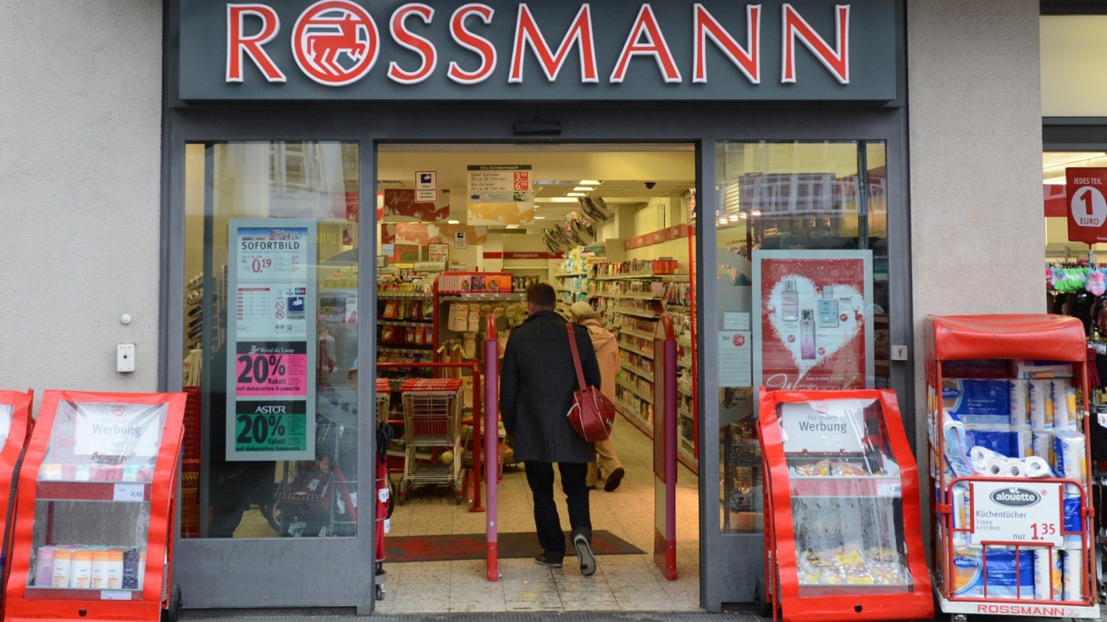 Drogeriemarktkette Rossmann eröffnet die 3000. Filiale