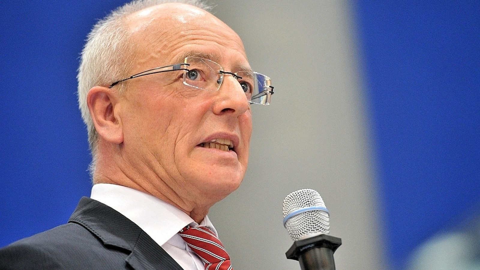 Die Sache mit dem Vertrag, dem „untergejubelten“