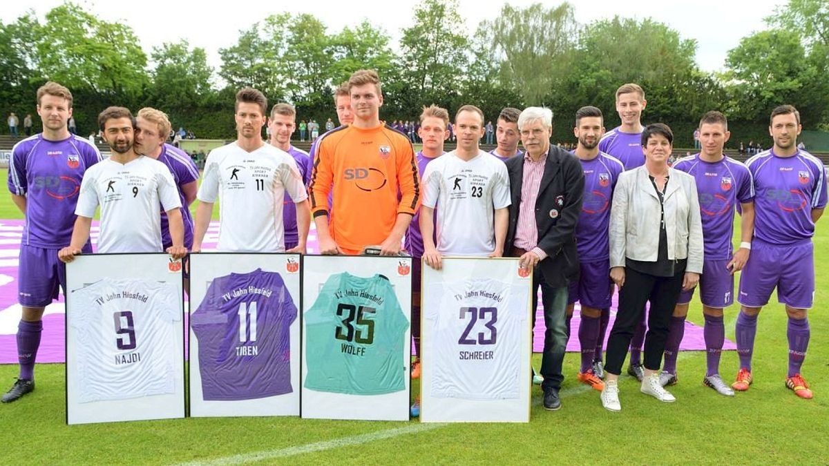 Jahn Hiesfeld feiert